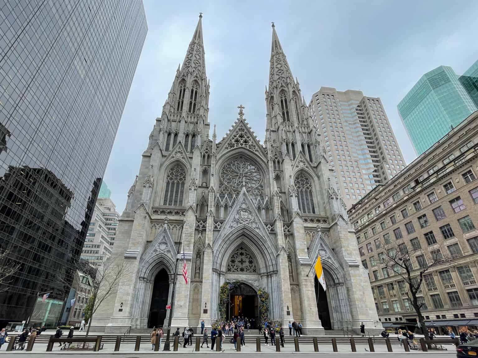 St. Patrick’s Cathedral – Go New York